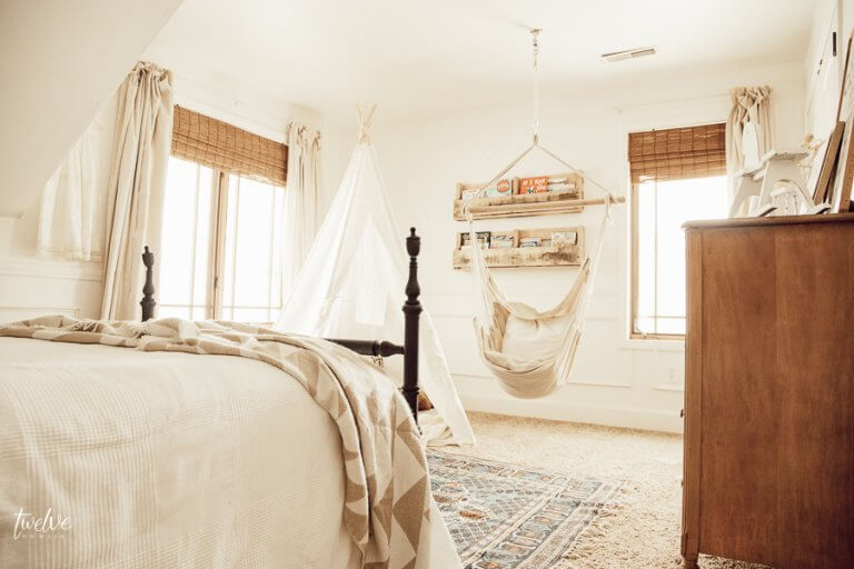 Boho Farmhouse Style Girls Reading Nook Ideas - Twelve On Main